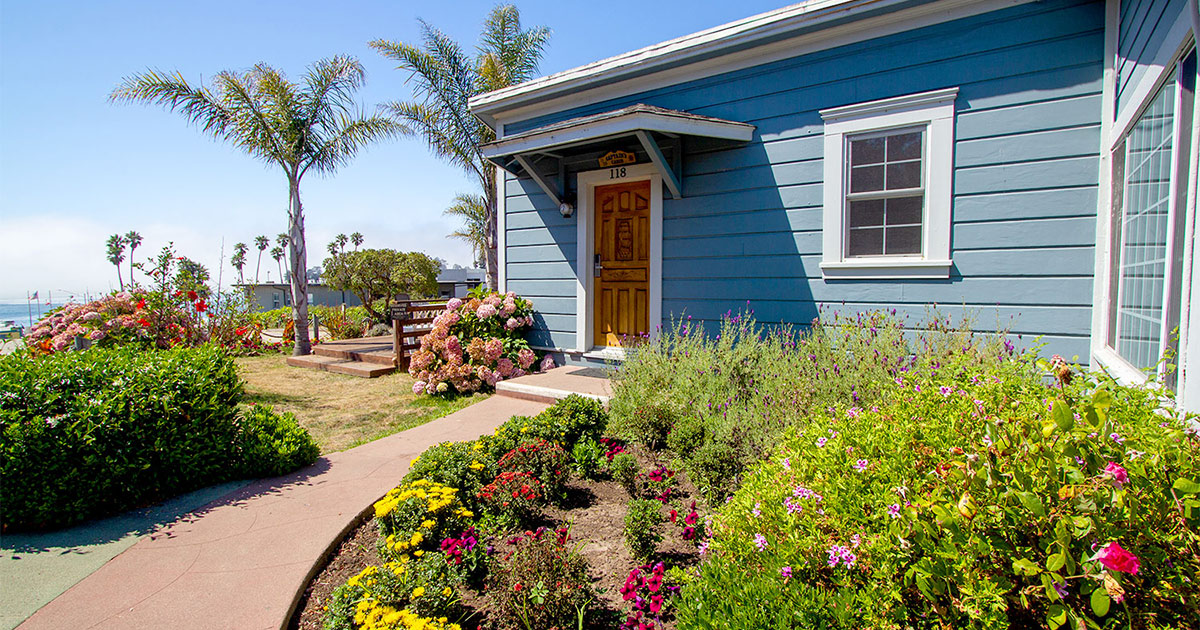 Edgewater Beach Inn | Family Friendly Hotel in Santa Cruz, CA